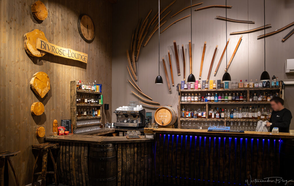 2. Besuch der Aurora Spirit Distillery ⋆ Weltenwanderer Blog